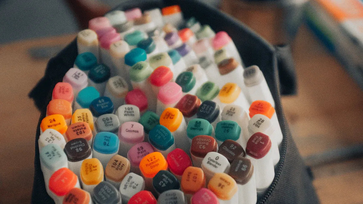 Dot Markers vs Click Markers Discover the Unique Benefits – JoyCat